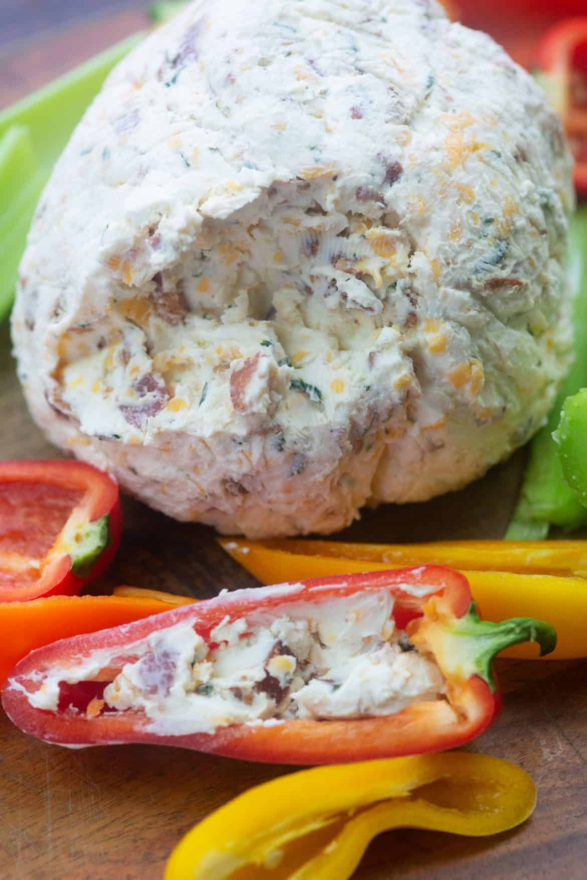 Bacon Ranch Cheese Ball - That Low Carb Life