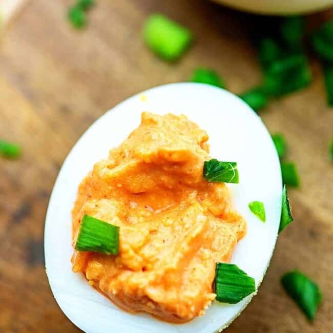 Buffalo Chicken Deviled Eggs - That Low Carb Life