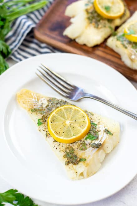 Lemon Baked Cod Recipe - perfect for a quick weeknight meal!