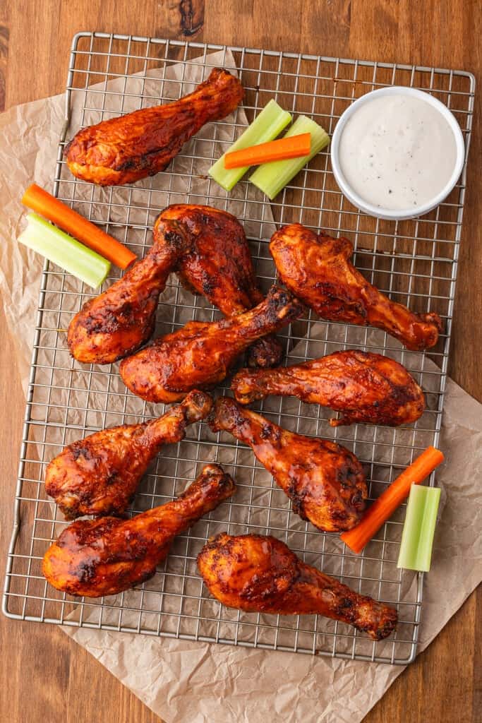 Crispy Buffalo Chicken Drumsticks | That Low Carb Life